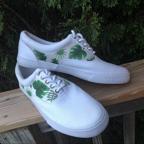 Goodfellow & Co | Shoes | Goodfellows Hand Painted Canvas Sneakers ...